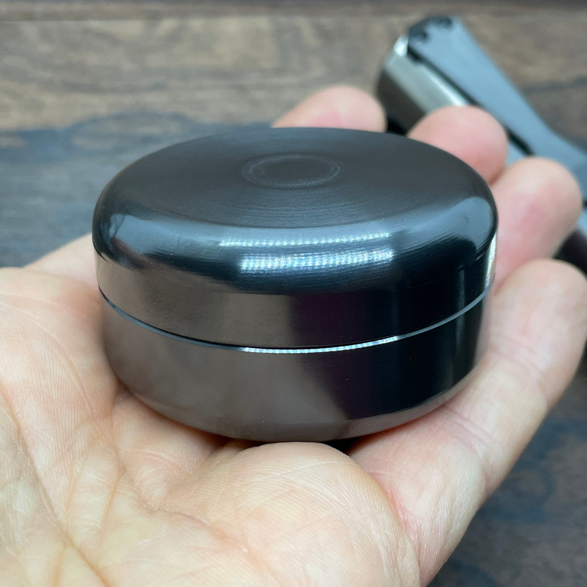 GIGA Container – Metonboss