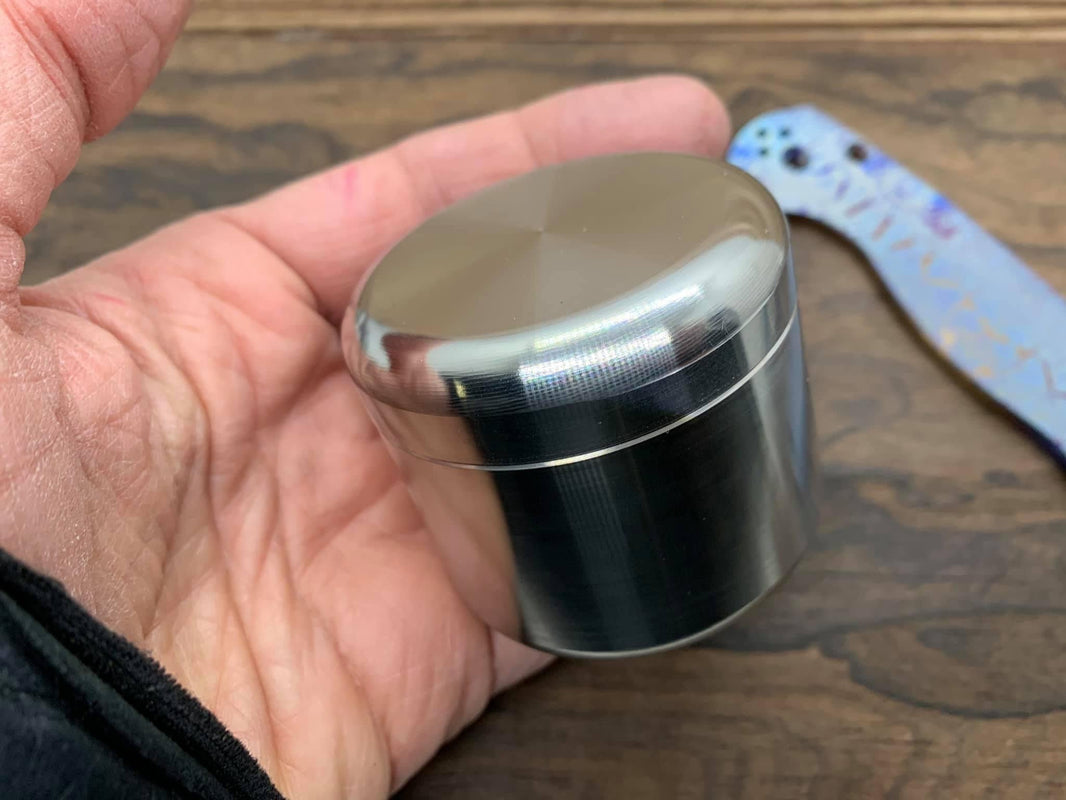 GIGA Container – Metonboss