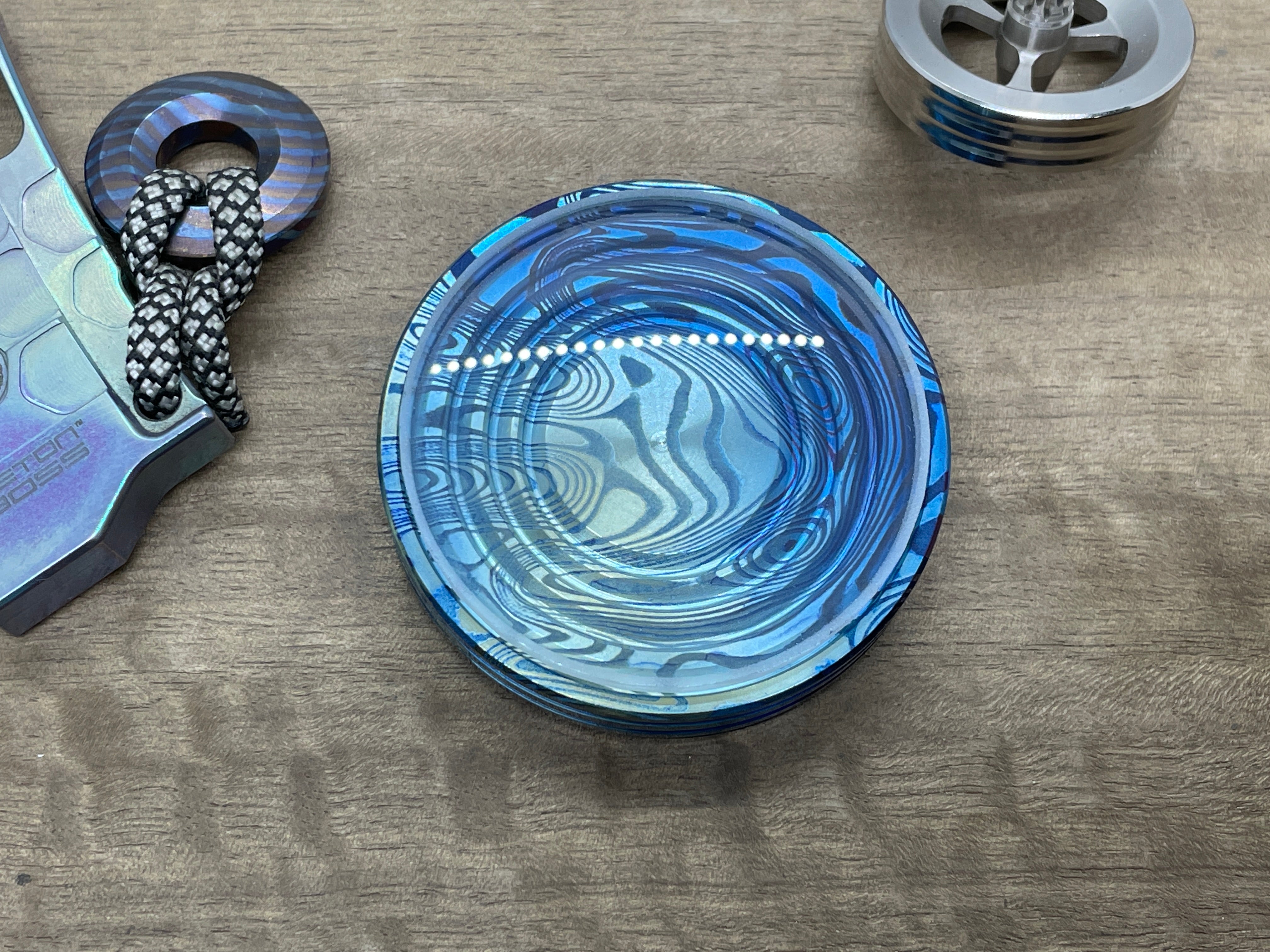 Dama-FISH Flamed Titanium Spin base for Spinning Tops & Coins – Metonboss